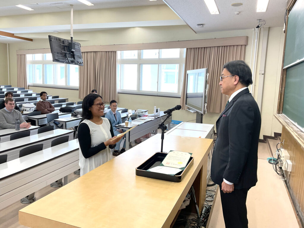 Nitobe College – Nitobe College is an optional curriculum separate from the undergraduate and ...